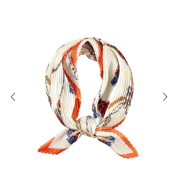 Bindya | Accessories | Nwt Bindya Chain Scarf | Poshmark